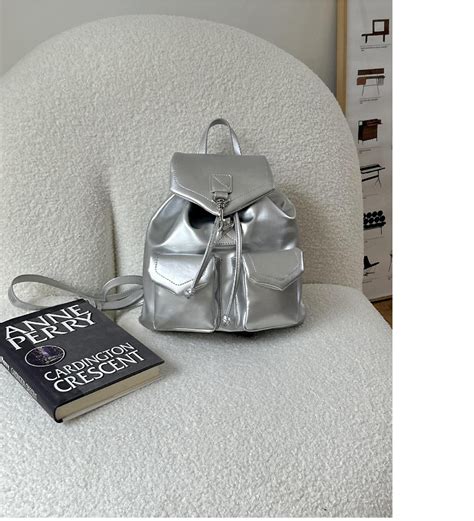 에이어패럴 특가 글로시 복조리 백팩 미니 스트랩 가죽 보부상 가방 Gb001