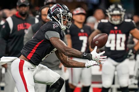 Falcons Highlights Lorenzo Carter Records Pick Six Vs Panthers