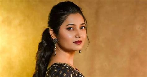Prajakta Mali On Film Industry इथे अभिनेत्रींनी सुंदर तर असावं पण
