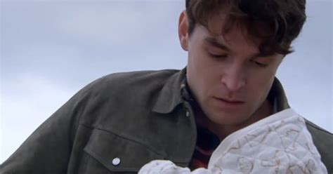 Emmerdale Fans Work Out Mack Is Not Reubens Father After Actor Drops
