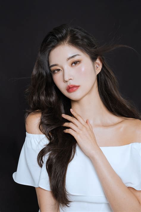 Hanna K Ace Models