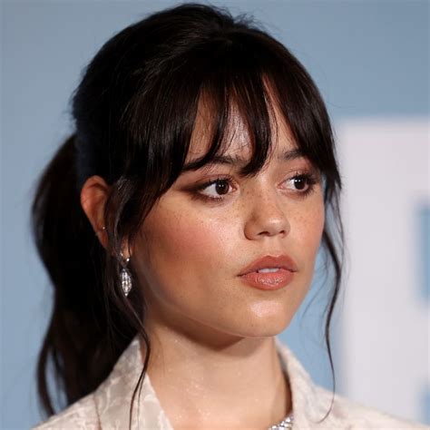 Blunt Bangs 32 Stunning Styles And Looks To Try