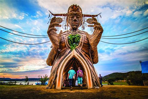 Daniel Popper Renowned Sculptor And Artist