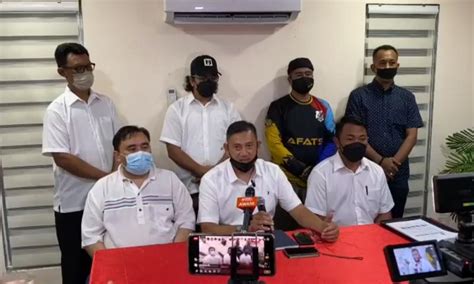 团结党丹绒比艾区部地震，300人转投民兴党