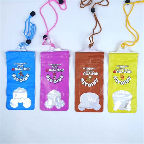ซองกันน้ำใส่มือถือ ซองมือถือกันน้ำ ลายการ์ตูน มีสายคล้องคอ มีดี สโตร์ Thaipick