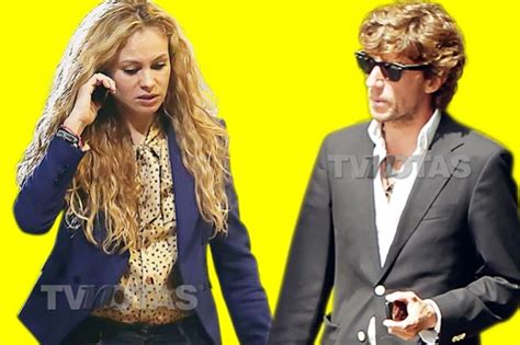 Picoteando El Espectaculo La Batalla Legal Entre Paulina Rubio Y