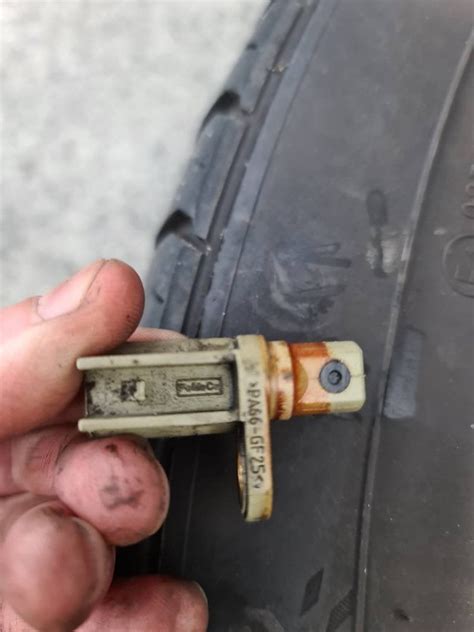 Absesp Light On Rear Speed Sensor Dtc Ford Kuga Owners Club Forums