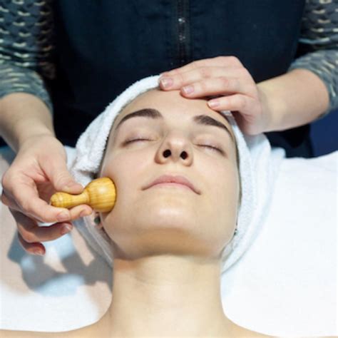 Facial Woodtherapy Set 5 Elements Beauty Spa Virtual