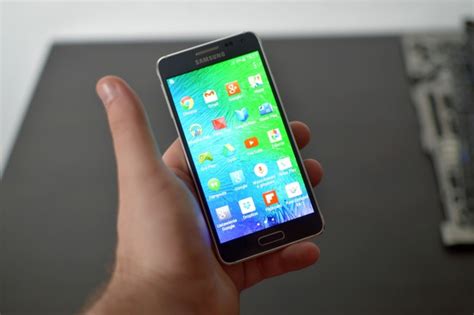 Samsung Galaxy Alpha czyli sprawdzamy ile kosztuje jakość recenzja