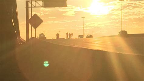 Body Found On Southwest Freeway At Chimney Rock Abc13 Houston