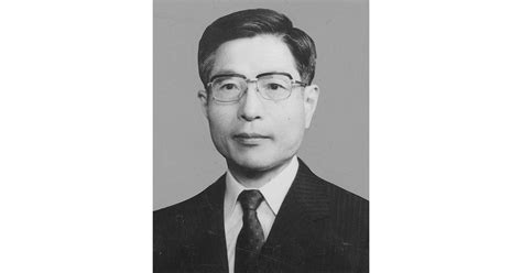 憲法学者・芦部信喜、没後20年の夏に 弁護士・遠藤比呂通さん寄稿 ｜好書好日