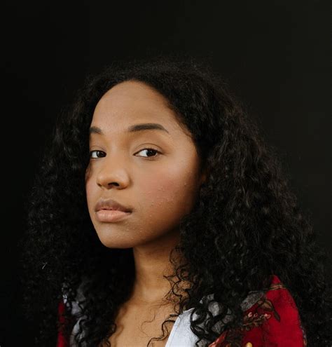 4 Acne Trigger Foods To Avoid Bona Magazine