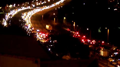 Acidente Fecha O Anel Rodoviário Na Altura Do Betânia Em Bh Minas