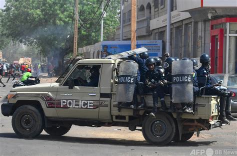 ニジェールで「クーデター未遂」、兵士ら逮捕 新大統領就任2日前 写真2枚 国際ニュース：afpbb News
