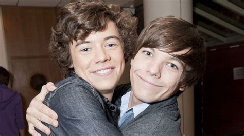 Harry Styles Louis Tomlinson Relationship Moments Interactions