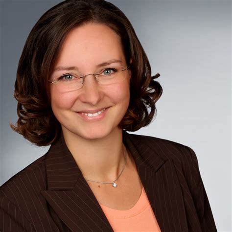 Stephanie Schuster Leitung Rechnungswesen Herrmannsdorfer