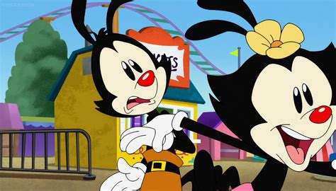 Bro Yakko Warner Sis Dot Warner By Yesieguia On Deviantart