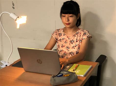 燭光oled三瓣燈 Candlelight Oled Lily Lamp