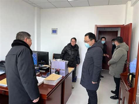 南陵县法院领导新春上班第一天走访慰问干警 澎湃号政务 澎湃新闻 The Paper