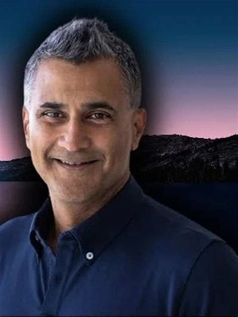 Meet Kevan Parekh Apples Newly Appointed Indian Origin Cfo
