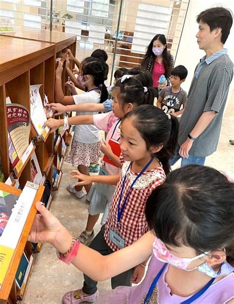 南應大fun暑假 學童體驗小圖書館員 中華日報 Line Today