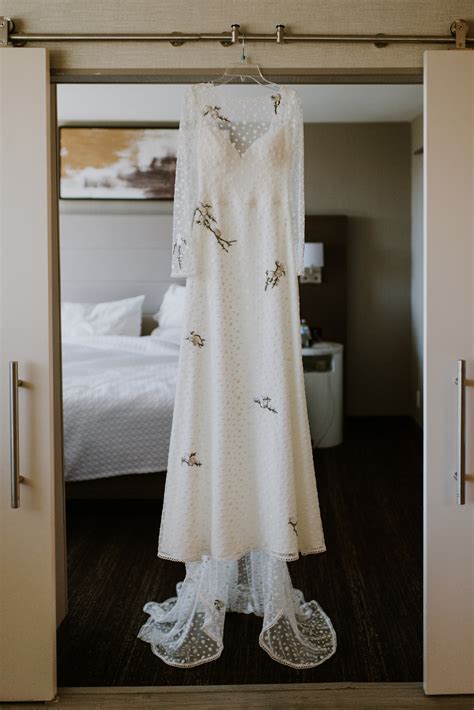 Dreamers And Lovers Florence Backless Lace Dress Used Wedding Dress Save