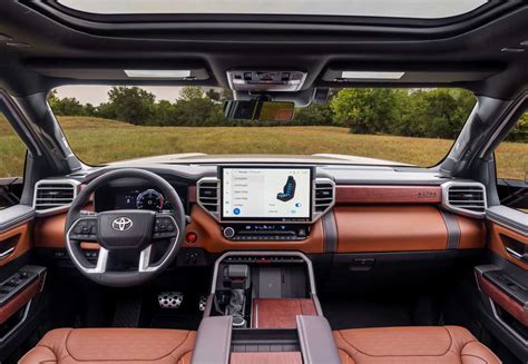 Toyota Sequoia 2025 Nuevas Versiones Y Más Lujo Para La Gran Camioneta