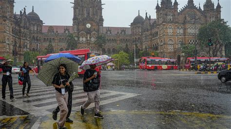 Heavy To Very Heavy Rainfall Likely In Mumbai Madhya Maharashtra In