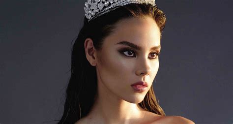Miss Universe 2018 Catriona Gray Extends Holiday Cheers In Charity