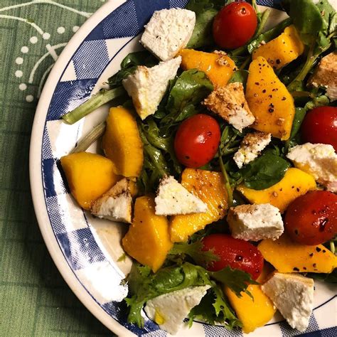 Salada De Agrião Com Manga Receiteria