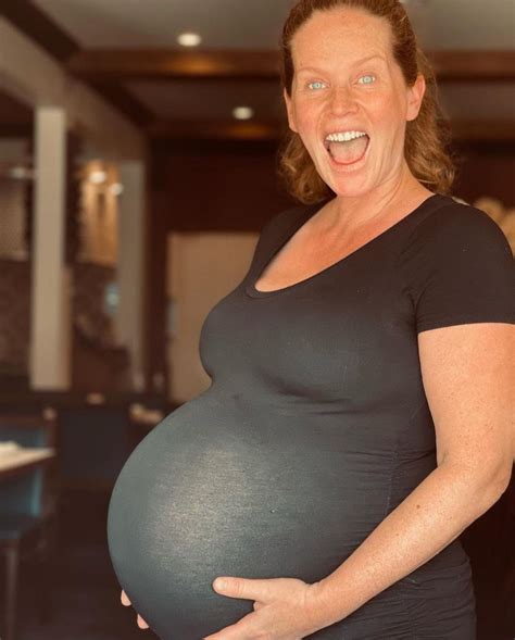 Pregnant Rebecca Mader A Year Ago Today Rpregcelebs