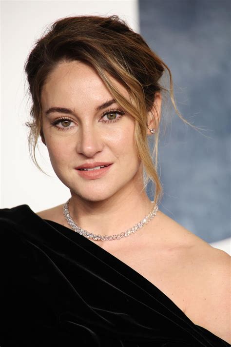 Shailene Woodley 2023 Vanity Fair Oscar Party 12th March 2023 R