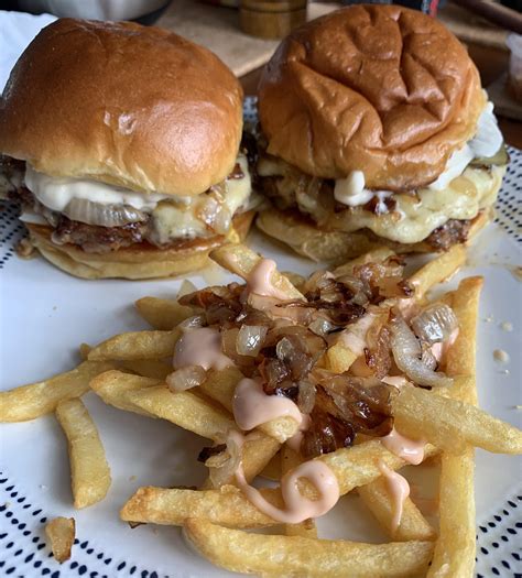 Oc Dirty Cheeseburgers With Homemade ‘animal Style Fries Rfoodporn