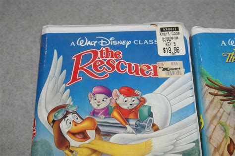 4 Disney Vhs Movies Unopened