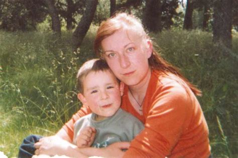 Une M Re Et Son Fils Introuvables