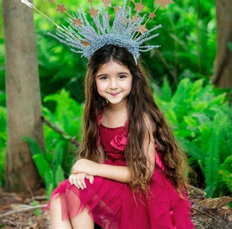 Miah Dhanani Is Living A Fairytale Reviewit Pk