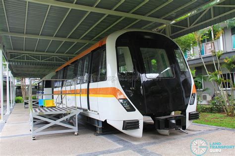 Kawasaki Heavy Industries CRRC Qingdao Sifang CT251 Land Transport Guru