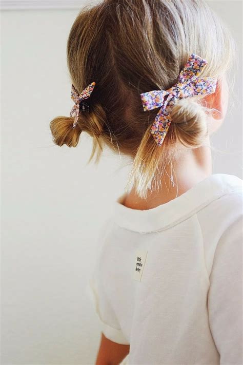 Les Petite Fille Telegraph