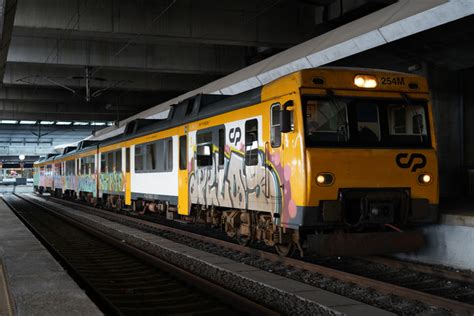 592 の写真 鉄道写真投稿サイトtrain Directory