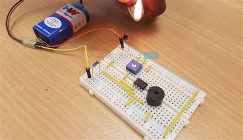 Electrical And Electronics Circuit Simple Fire Alarm Circuits At Low Cost