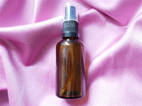Perfumy dla psa – zapach dla dziewczynki – Ekowytwórnia