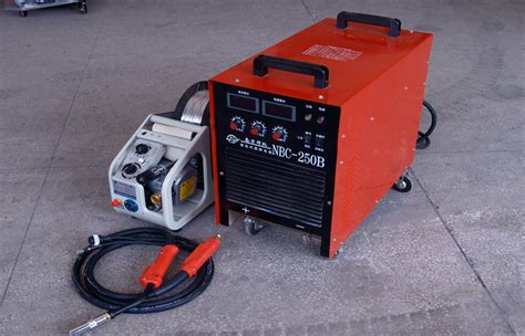 Automatic Inverter Co2 Gas Shielded Welding Equipment Mig 250a