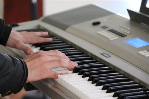 Can You Learn Piano On A Keyboard 2022 Artofit