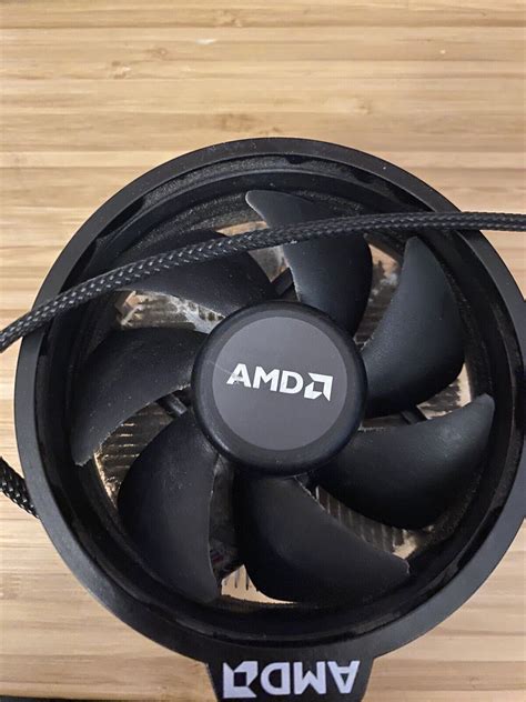 AMD Wraith Stealth Socket AM4 Cooler with Aluminum Heatsink - 712 ...