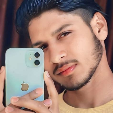 🥀 💔 Mr Vikrant 60 • Threads Say More