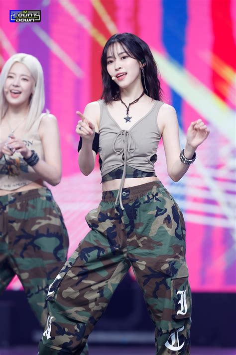230829 Itzy Cake 230824 M Countdown Stage Pics R Itzy
