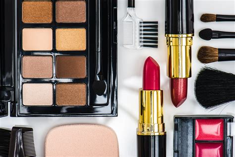 みんなは化粧品を使い切っている？意外と知られていない化粧品の使用期限について ママスタセレクト