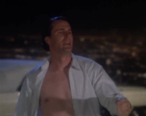 Auscaps Charles Rocket Shirtless In Moonlighting 5 08 Those Lips Those Lies