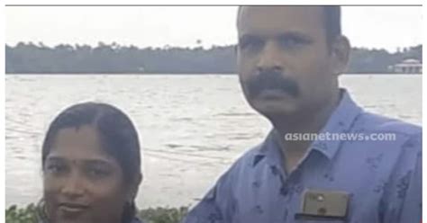 കോട്ടയത്ത് ഭാര്യയുടെ കൈവെട്ടി ഭര്‍ത്താവ് ഒരു കൈ വെട്ടേറ്റ്