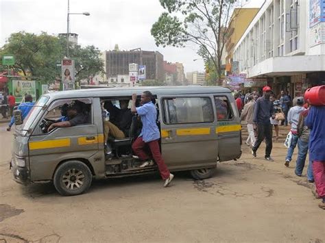 While U Spent Weekend Ukitafuta Lanye See How Rich Men Become Rich Yenyewe Wewe Ni Jinga Tupu